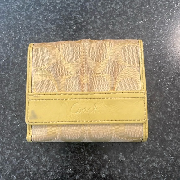 Coach | Bags | Coach Signature Wallet | Poshmark